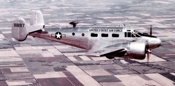 Beechcraft 18 / C-45 Expeditor / AT-11 Kansan – All Aero