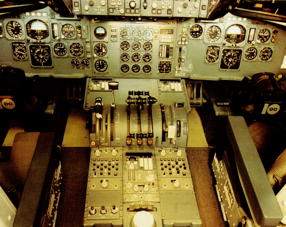 Douglas DC-10 / KC-10 – All Aero