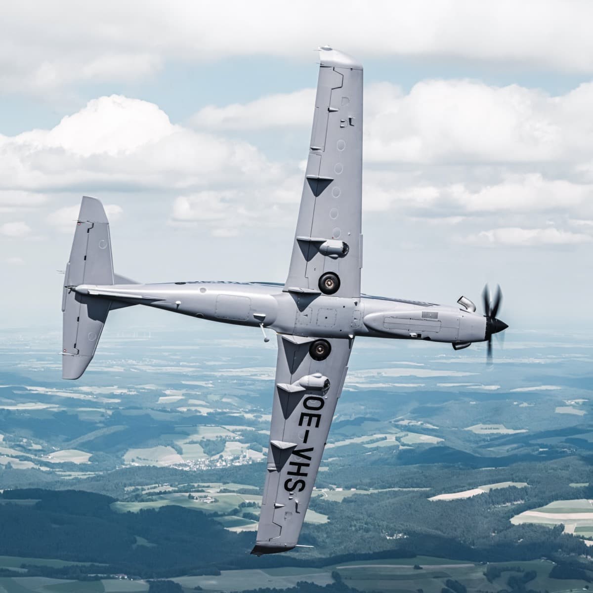 Diamond DART-750 – All Aero