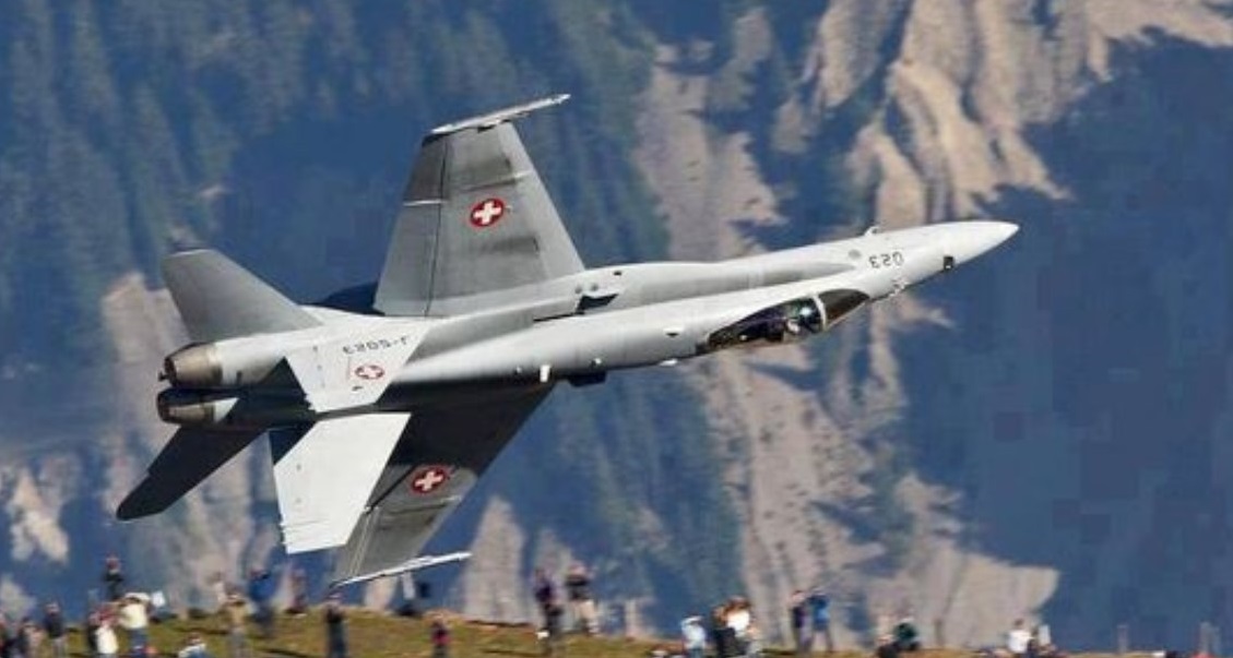 McDonnell-Douglas F-18 Hornet / EA-18 Growler – All Aero