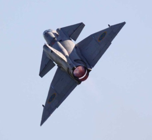 SAAB JA-37 Viggen – All Aero