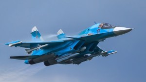 Sukhoi T-10 / Su-27 Flanker / Su-30 / Su-32 / Su-33 / Su-34 / Su-37 ...